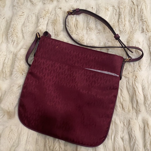 Michael Kors | Bags | Mk Side Bag | Poshmark